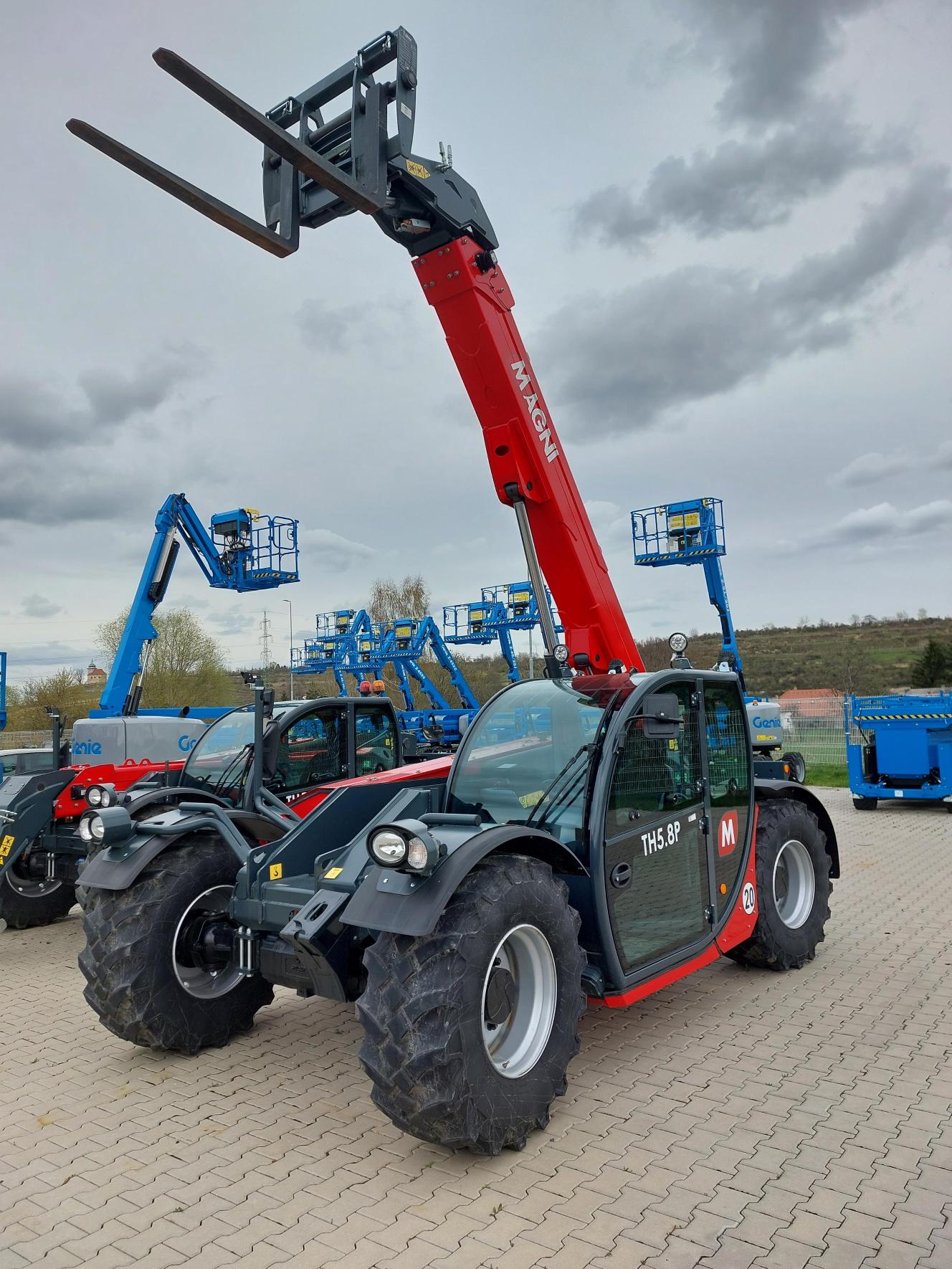 Magni TH 5.8 P, YOM 2022 - Statech.cz